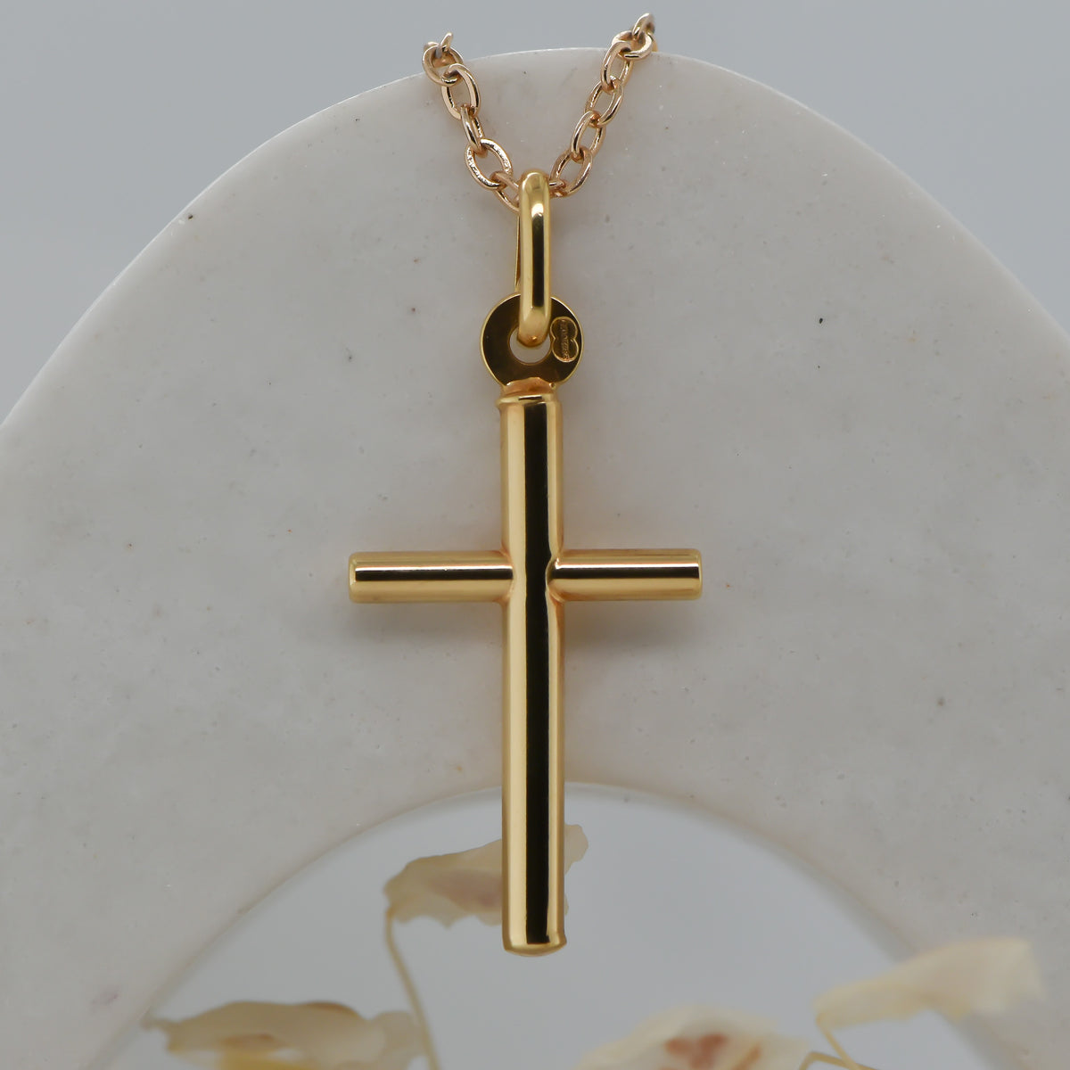18ct Gold tubular Cross – Paton's Place Jewellers